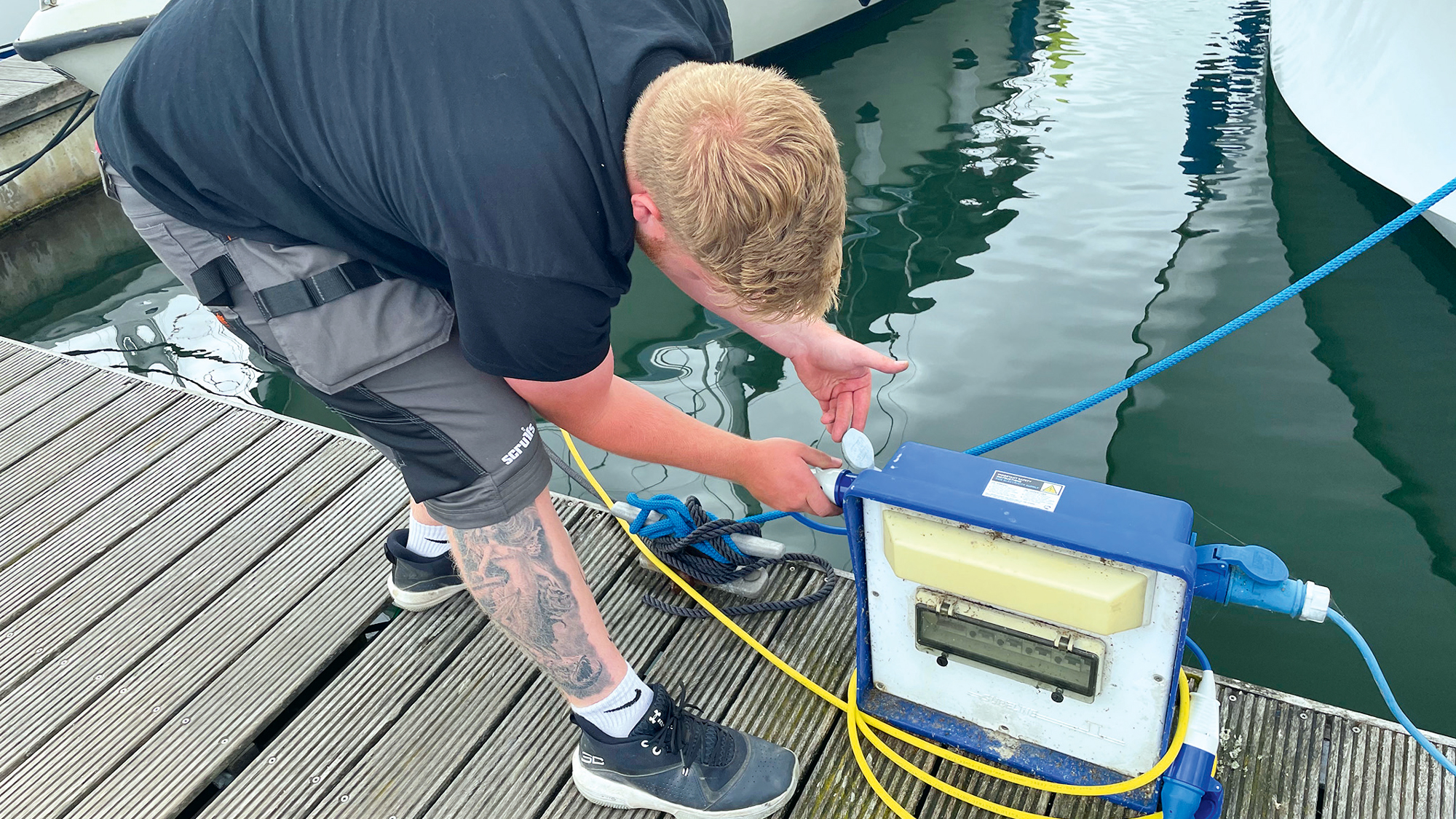 A beginners’ guide to managing marine battery power - Practical Boat Owner