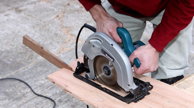 Clinker-built boat repair: step-by-step - Practical Boat Owner