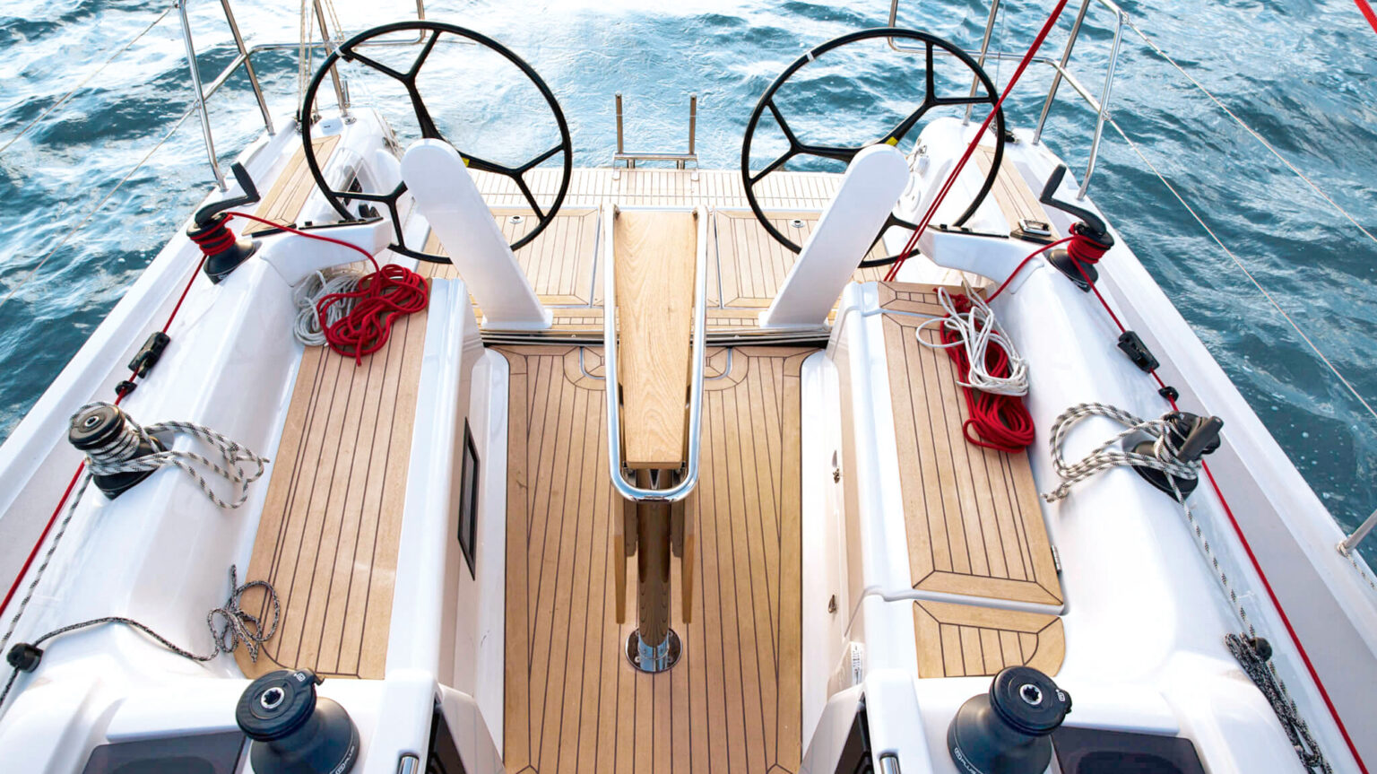 Your guide to different cockpit styles, and how to best use the space ...