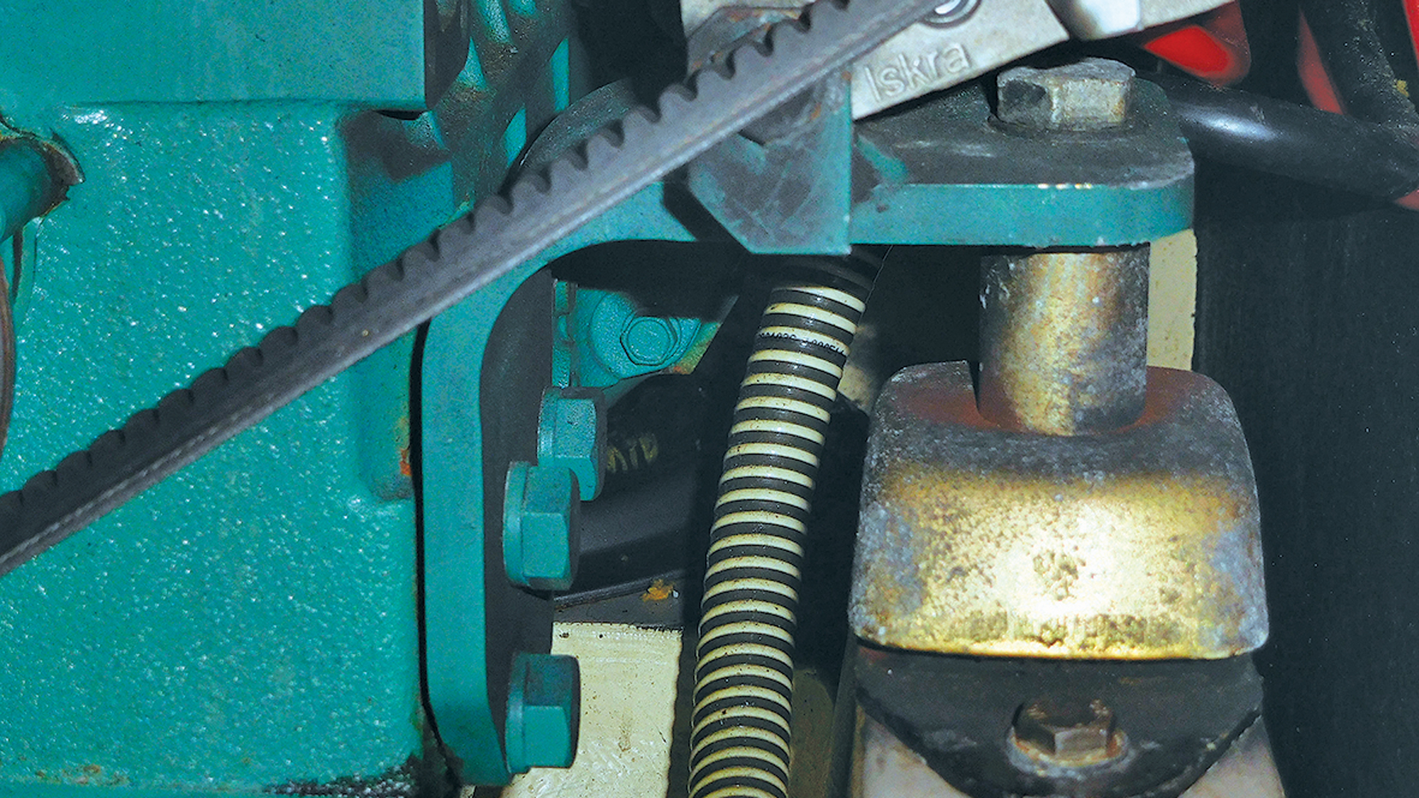 Replacing your boat's engine mounts - Practical Boat Owner