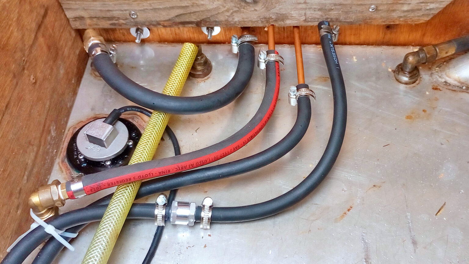 Boat maintenance advice, sailing and motor boats, practical advice | PBO