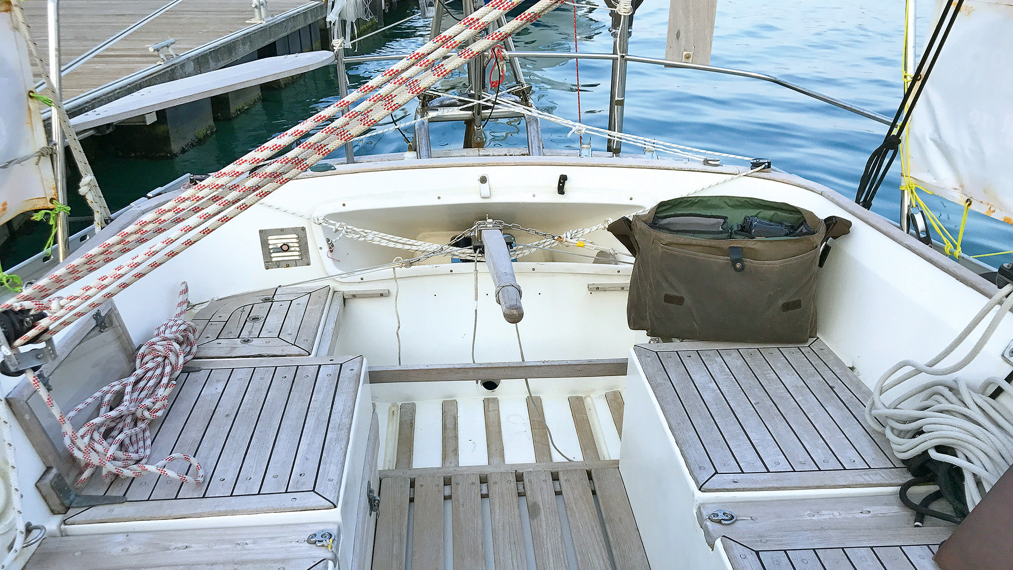 Vane gear self-steering: you guide to an offshore sailor’s best friend ...