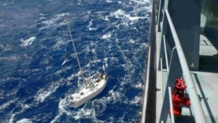 Geoff Holt nominated for literary award - Yachting Monthly