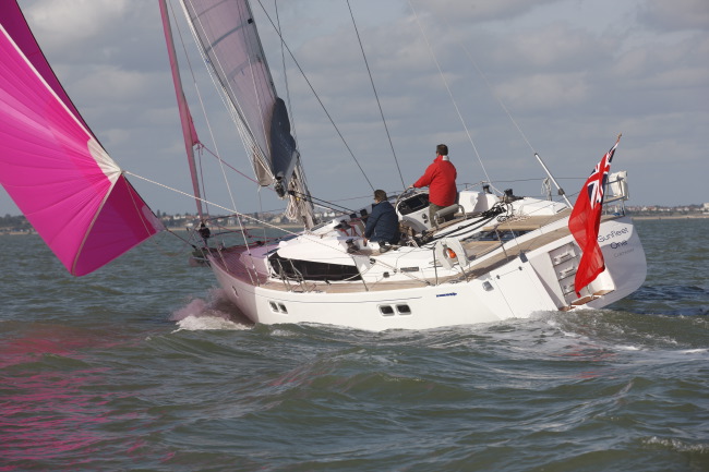 Video, Photos and 360º images of Gunfleet 43 new boat test - Yachting ...