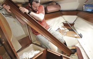 Crash Test Boat - Holed and sinking