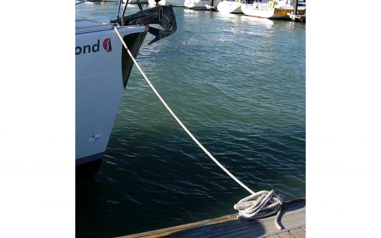 How to: moor a yacht alongside - Yachting Monthly