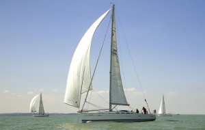 Which is the best way to sail downwind?