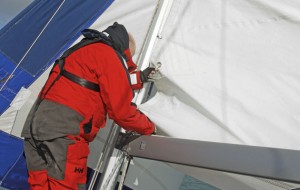 Essential reefing tips for cruisers