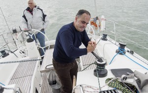 How to gybe safely and easily