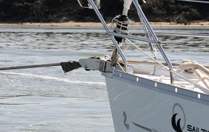 How to take a tow - Yachting Monthly