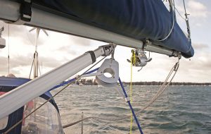 Video: Boom brakes and preventers tested - Yachting Monthly