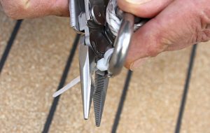 Three methods for seizing shackles - Yachting Monthly