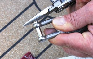 Three methods for seizing shackles - Yachting Monthly