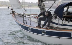 Effortless sail power: Setting up a headsail - Yachting Monthly