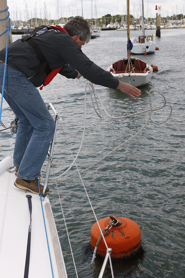 Skippers' Tips: sailing by instinct & lasso your mooring buoy ...