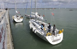 How to raft up safely and securely - Yachting Monthly