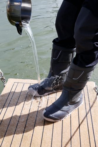 Best sailing boots: 9 of the best seaboots tested in Dutch sea trial