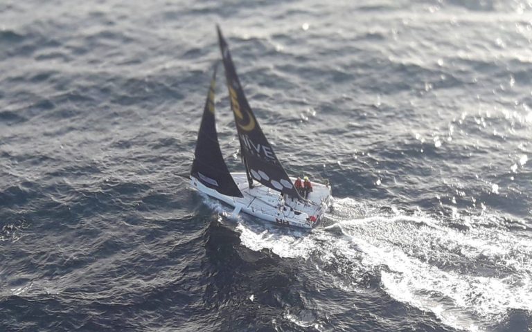 New record achieved by female Round Ireland sailors - Yachting Monthly