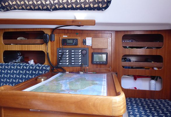 The well balanced and responsive Dufour 30 Classic - Yachting Monthly