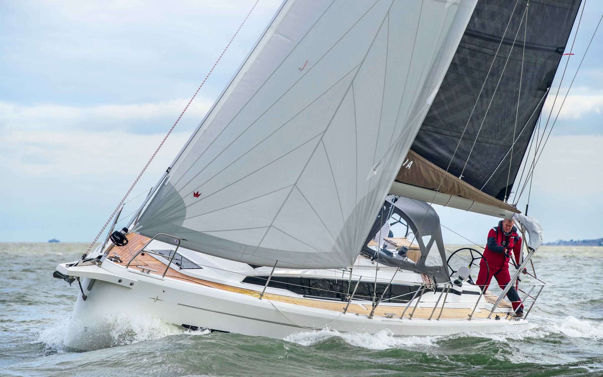 Hanse 400 : Un Croiseur Performant, Moderne Et Populaire