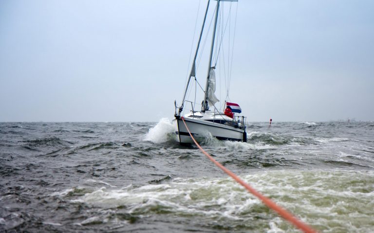 Towing a boat: how to tow and be towed - Yachting Monthly