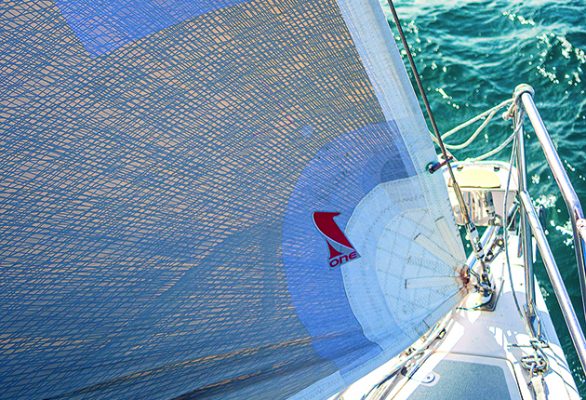 Arcona 370: A quality offshore cruiser that eats up the miles ...