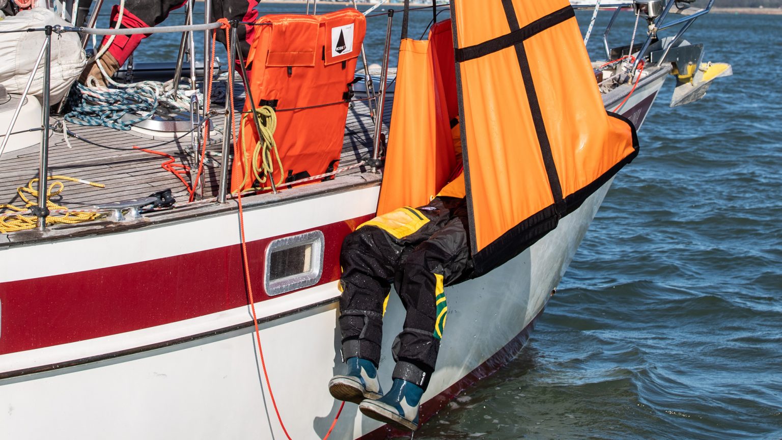 Best man overboard lifting device - Yachting Monthly