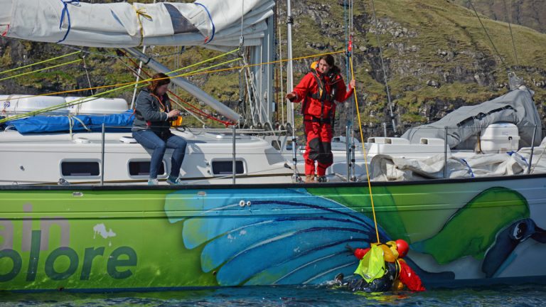 Best man overboard lifting device - Yachting Monthly