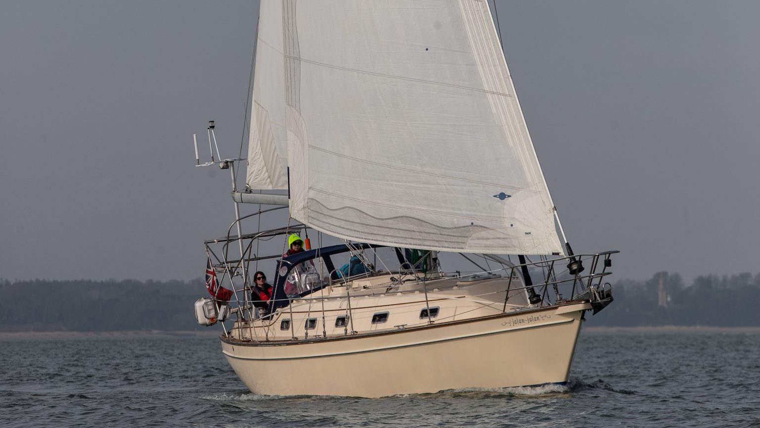Island Packet 380: The best liveaboard cruiser out there? - Yachting ...