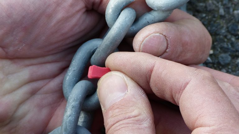 Anchoring skills: expert advice to improve your knowledge - Yachting ...