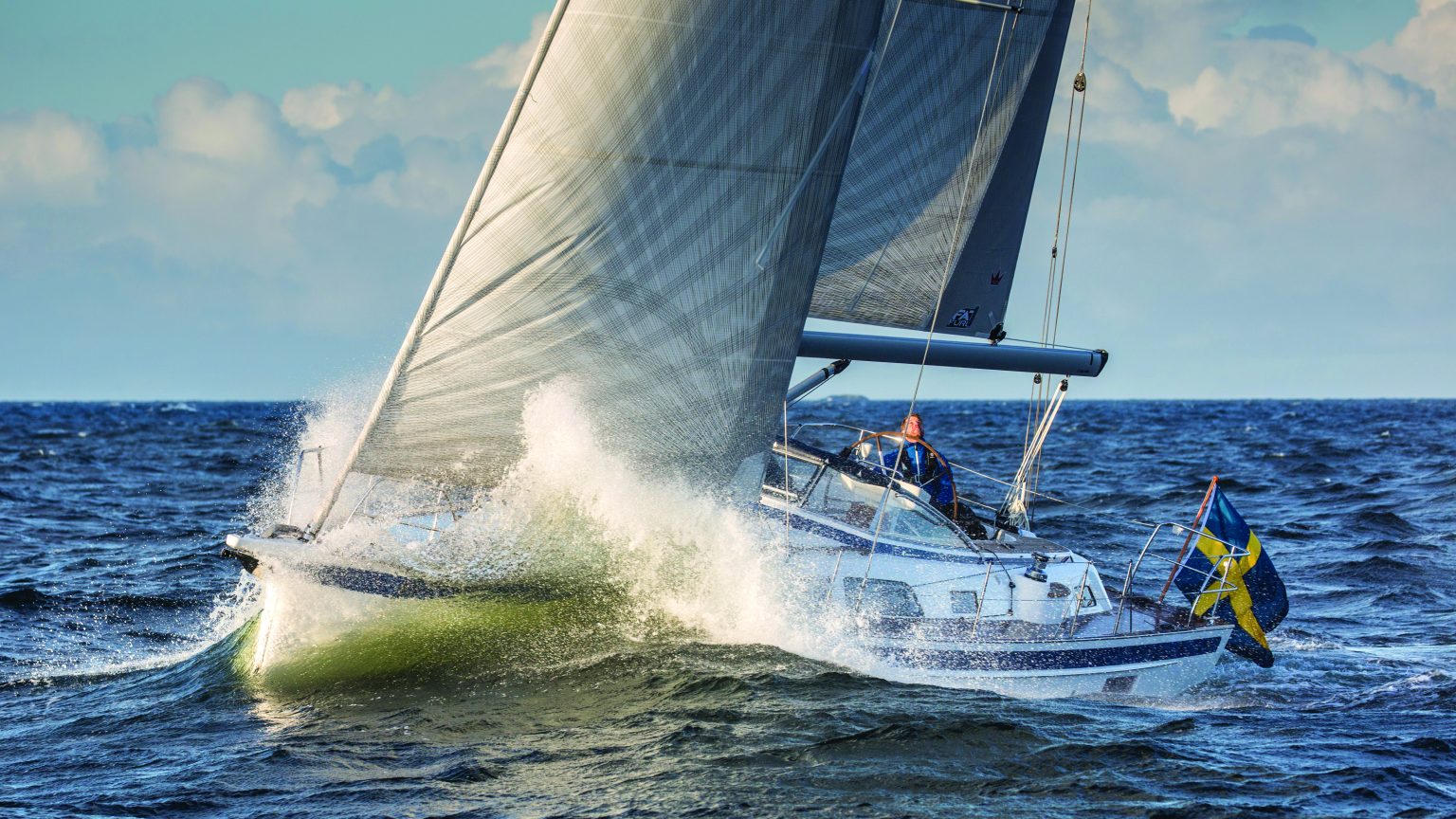 Apparent wind: How to predict it and use it to your advantage ...