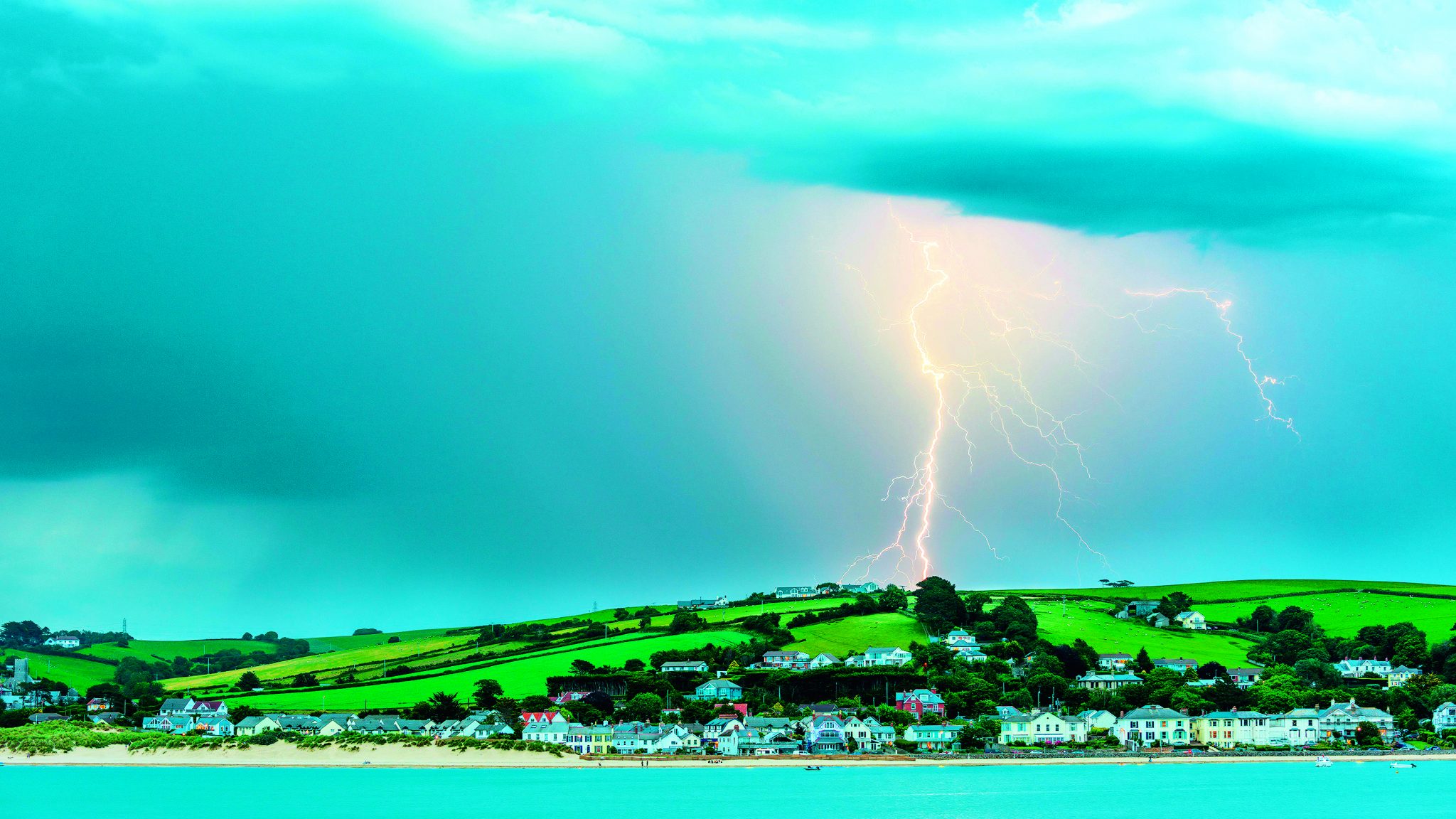 Sailing in lightning: how to keep your yacht safe - Yachting Monthly