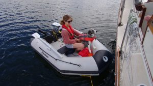 Handling & rowing a dinghy: a beginner's guide - Yachting Monthly