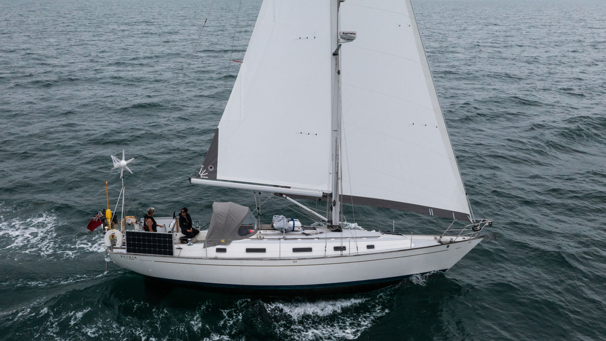 Dawn 39: big sister to the Contessa 32 - Yachting Monthly