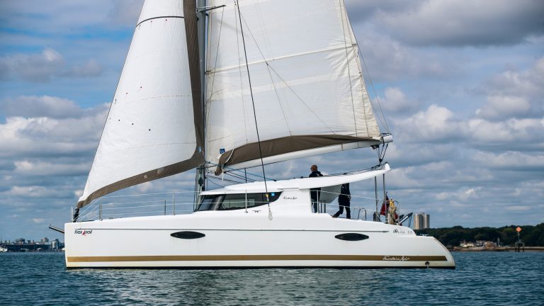 Catamaran sailing skills: Mooring and anchoring a multihull - Yachting ...