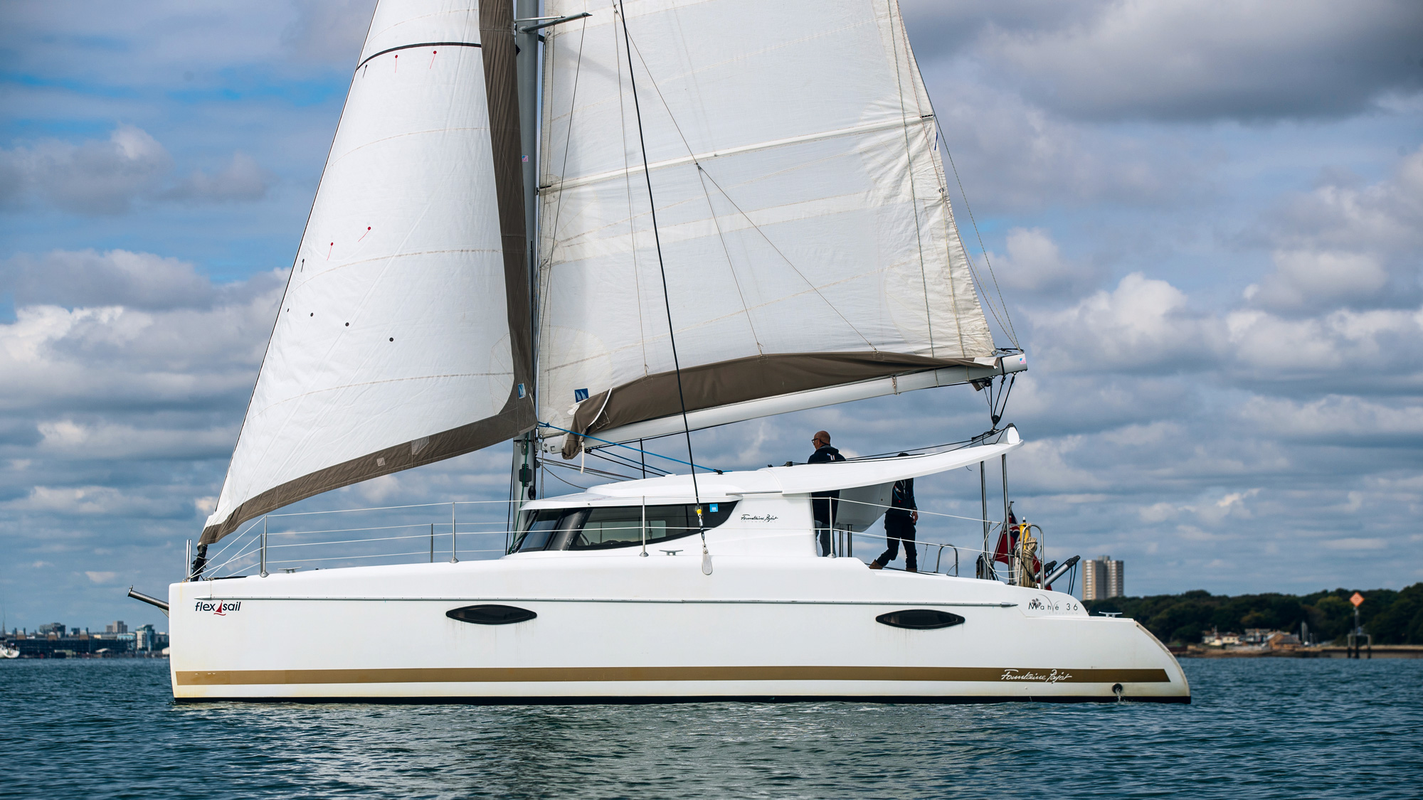 Catamaran sailing skills: Mooring and anchoring a multihull - Yachting ...