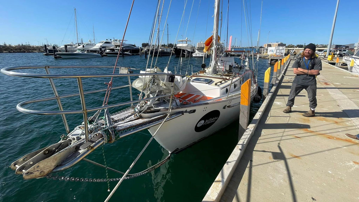 Golden Globe Race: Guy Waites - 'I will continue, even if I don't make ...
