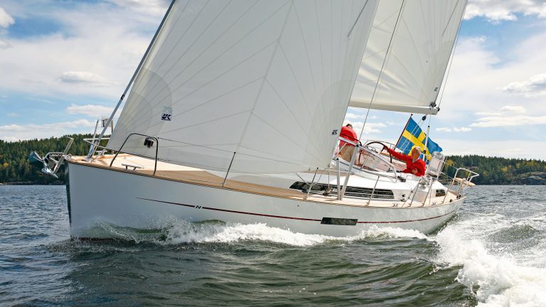 When to replace yacht sails and how to make old sails last longer ...