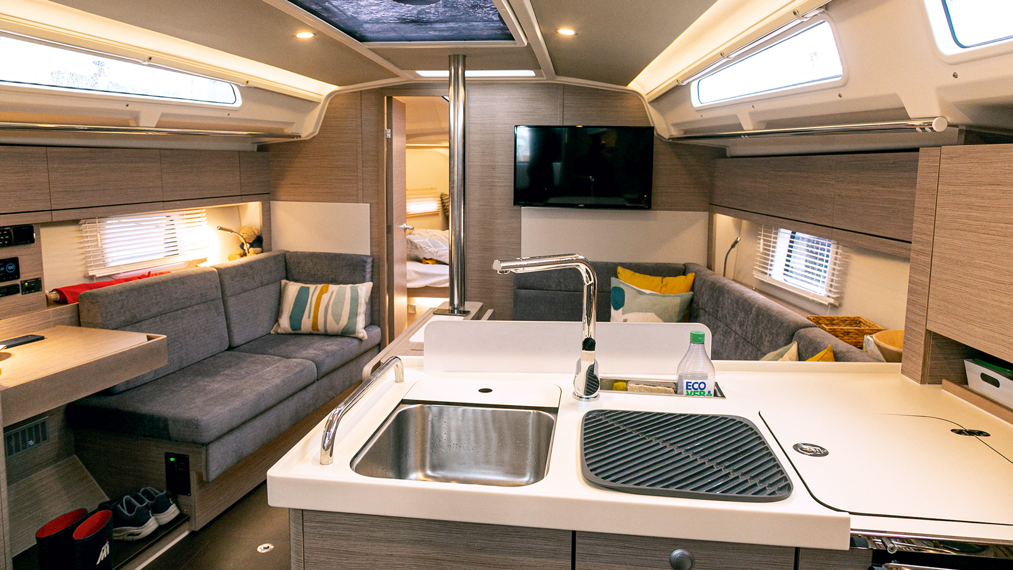 Hanse 388 review: a comfortable and elegantly styled yacht - Yachting Monthly