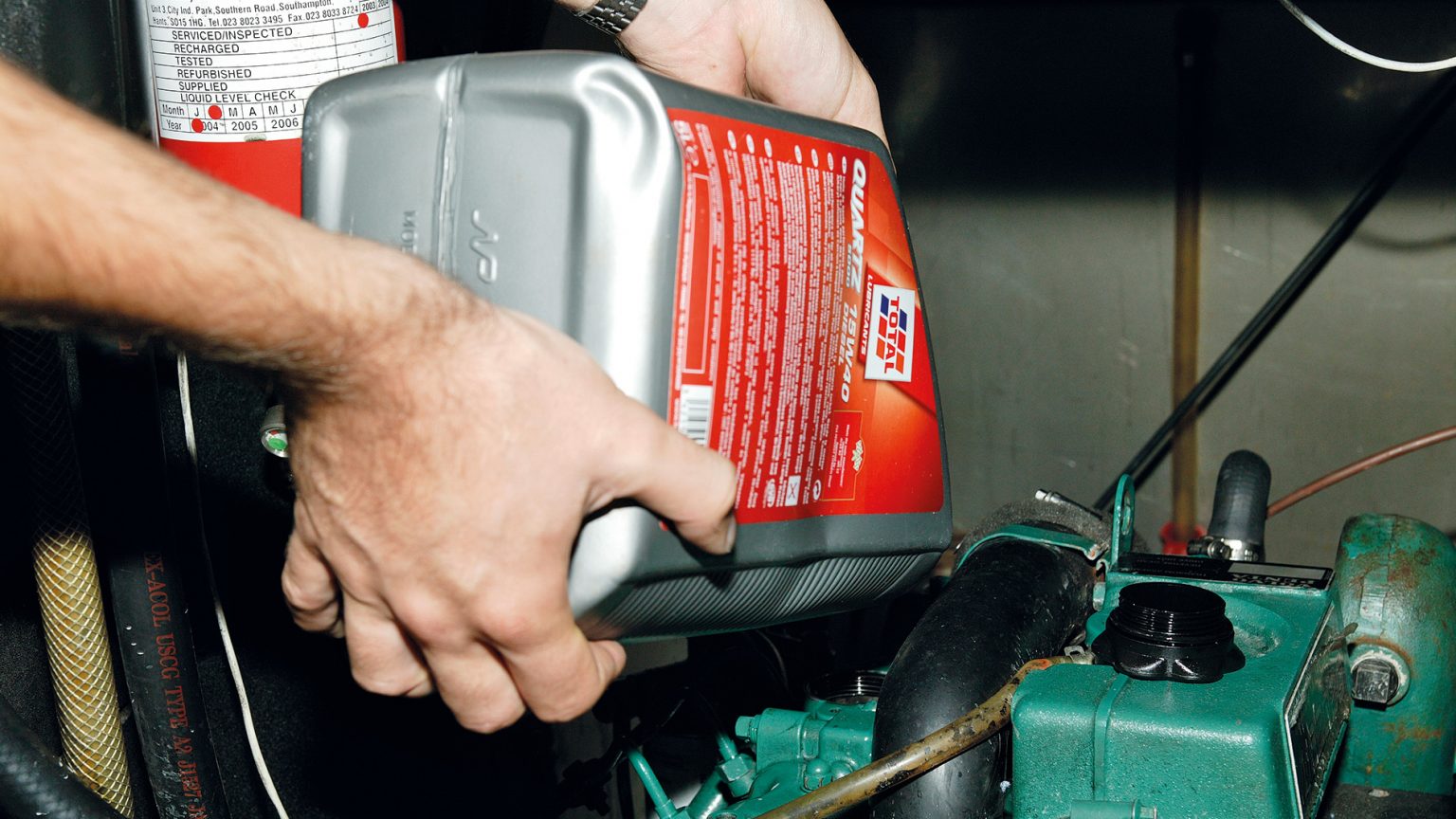 How it works: lubricating engine oil - Yachting Monthly