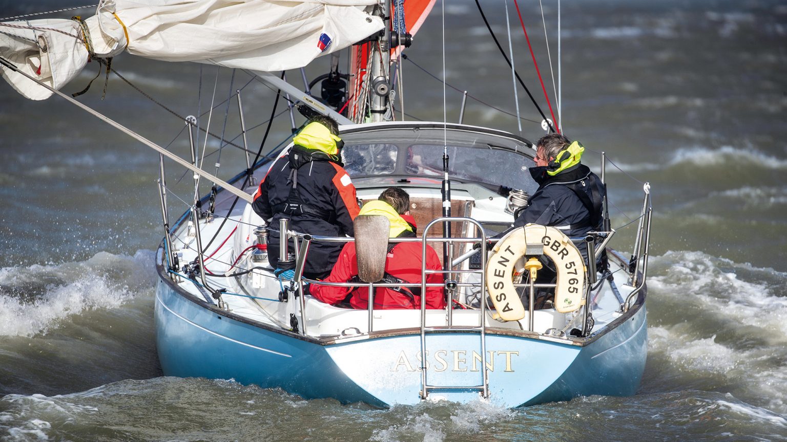 Heavy weather sailing: Essential boathandling skills - Yachting Monthly