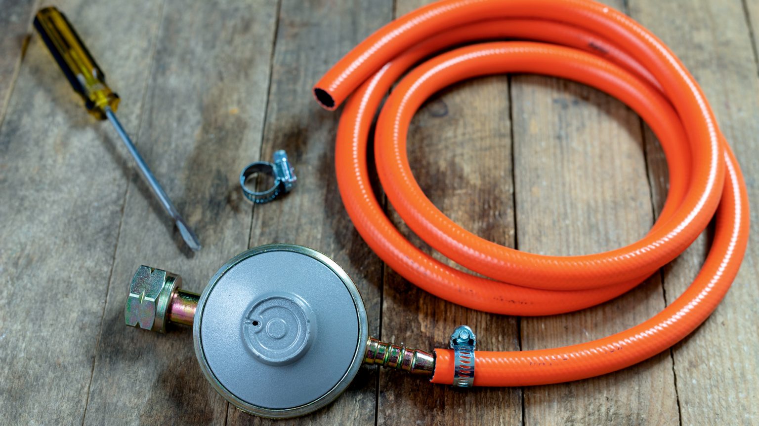 Everything you need to know about a yacht’s gas system - Yachting Monthly