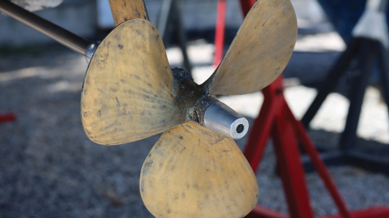 How do boat propellers work? - Yachting Monthly
