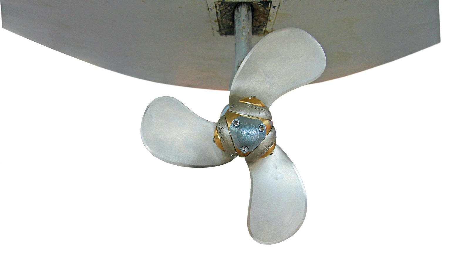 How do boat propellers work? - Yachting Monthly