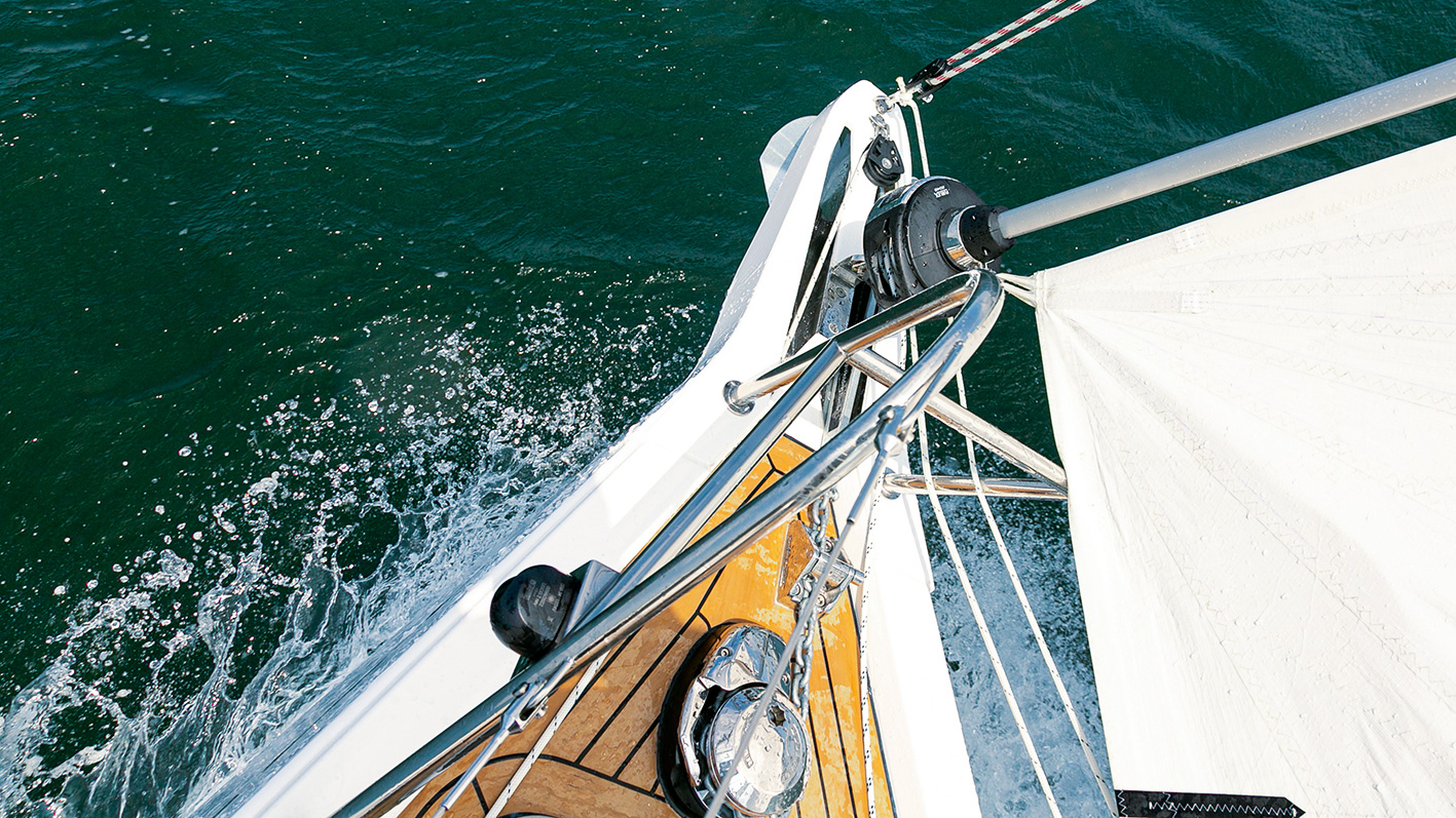 GT325 review: a little different - Yachting Monthly