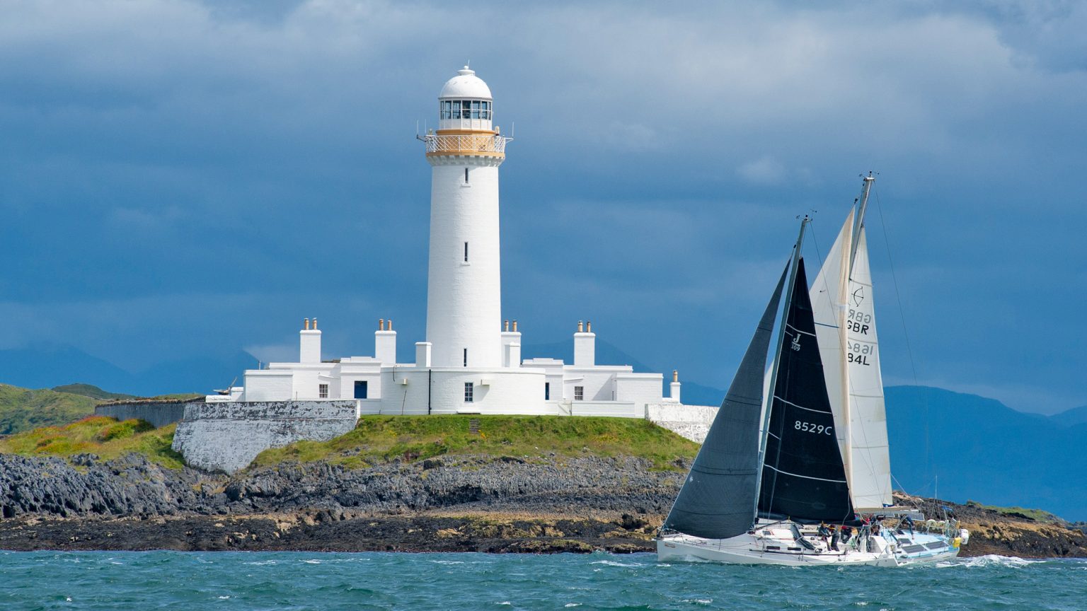 Is this the most beautiful regatta in the world? West Highland Yachting ...