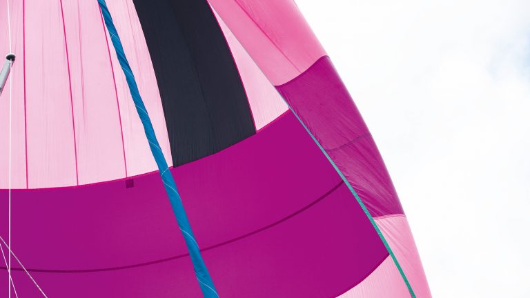 Spinnaker handling: an experts full guide to using the kite - Yachting ...