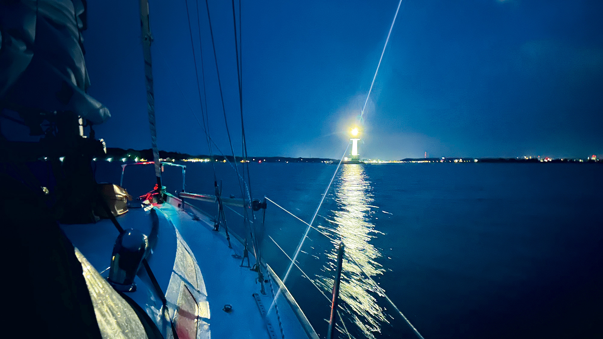 How to enter unfamiliar harbours in a yacht - Yachting Monthly