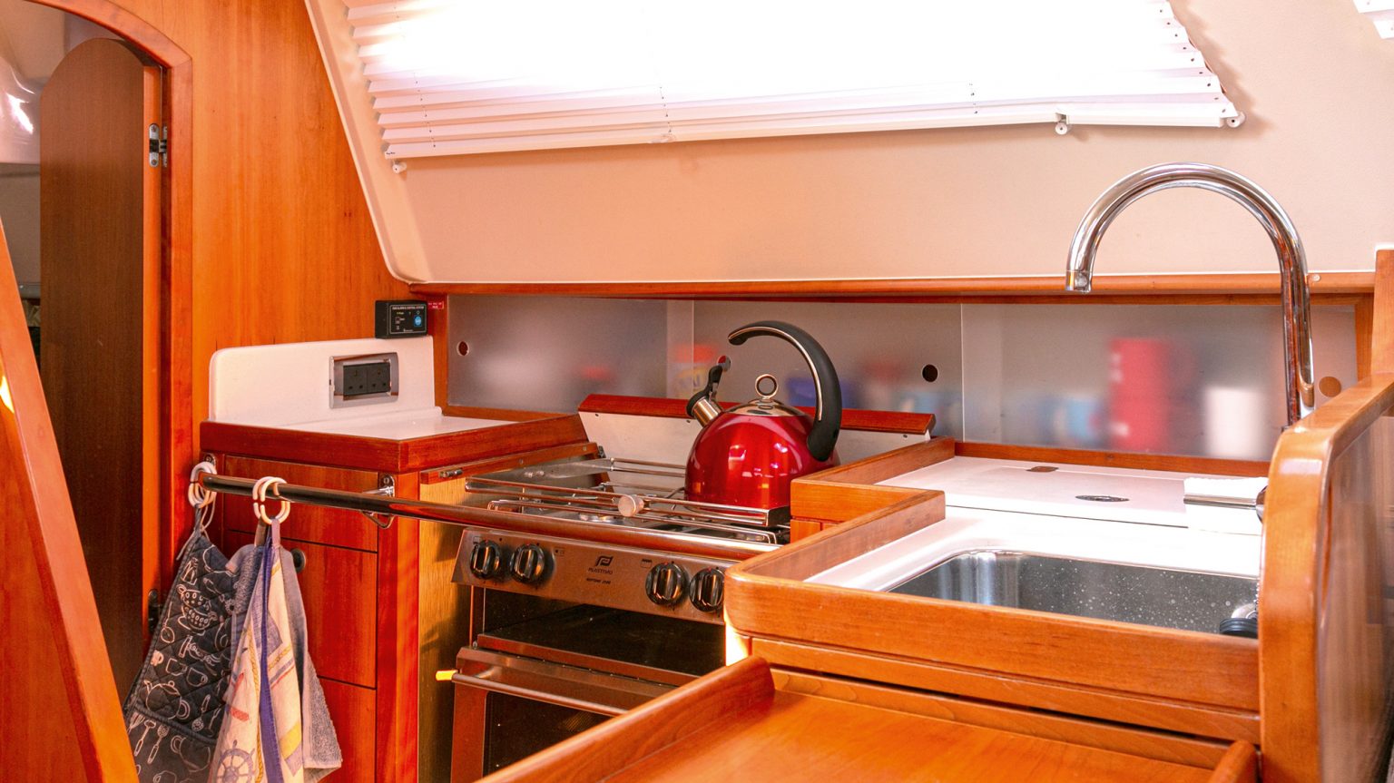 Southerly 32 review: one of the most sought after cruisers - Yachting ...