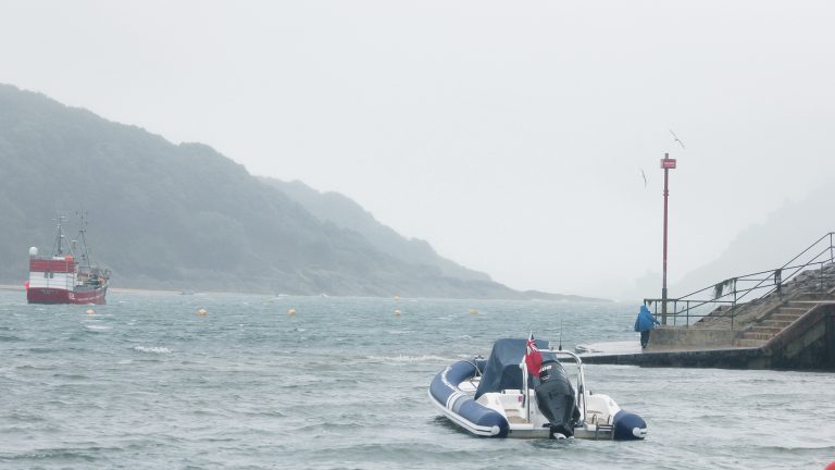 Should you risk crossing a harbour bar in these conditions? - Yachting ...